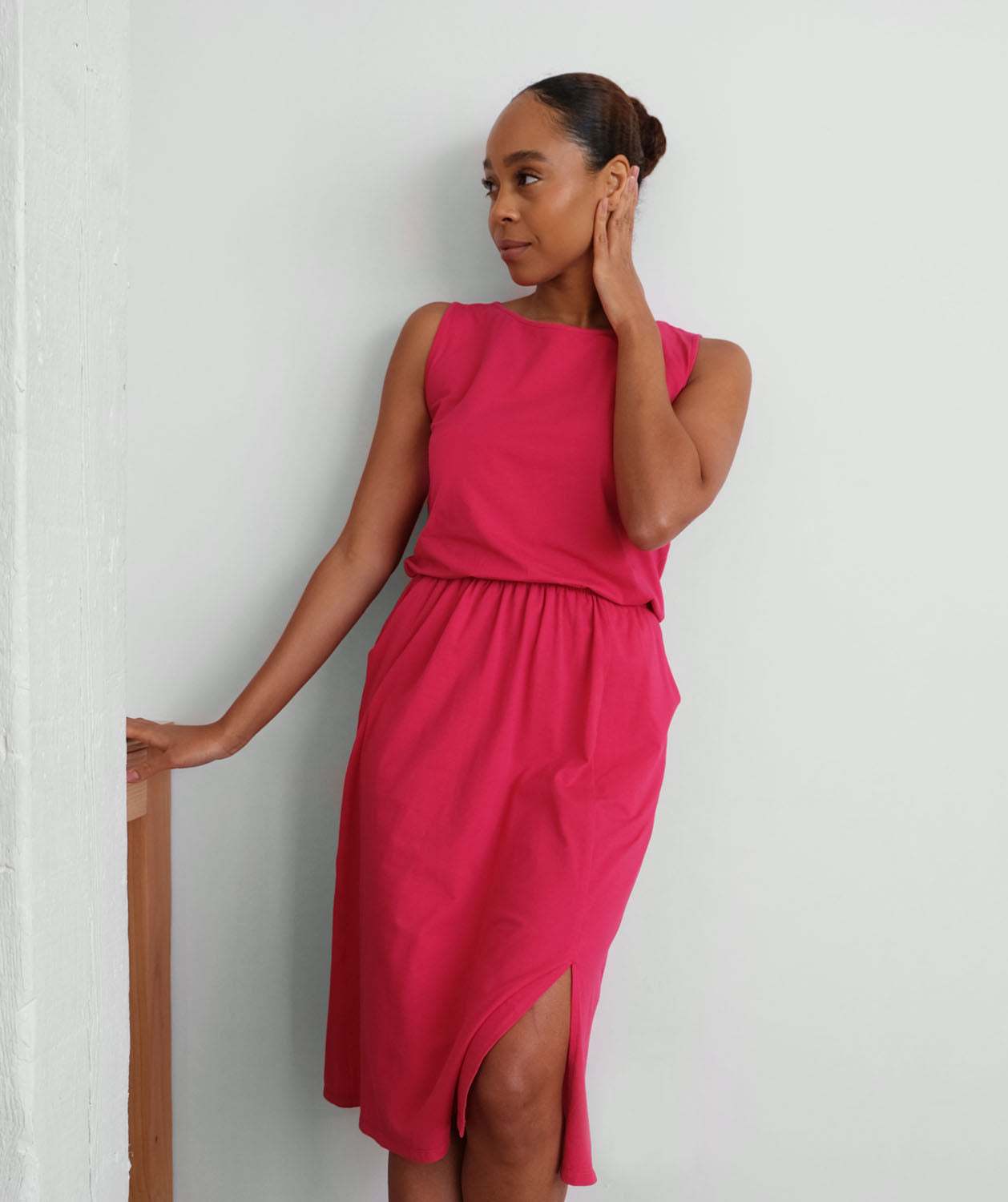 MINDY dress in Dark Berry – Elegantees